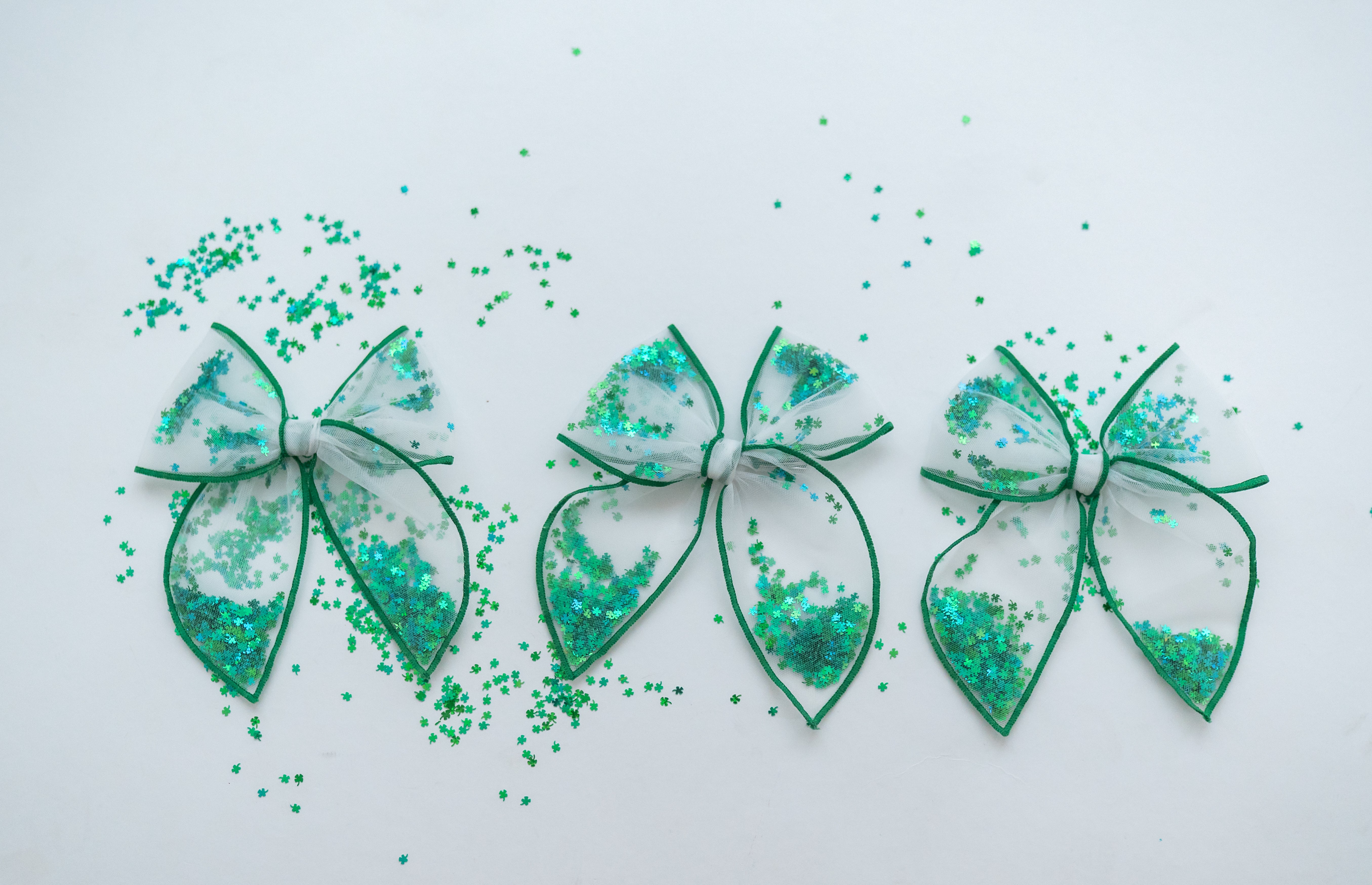 Mesh Shaker Bow - Lucky Lass – Cheeky Plum